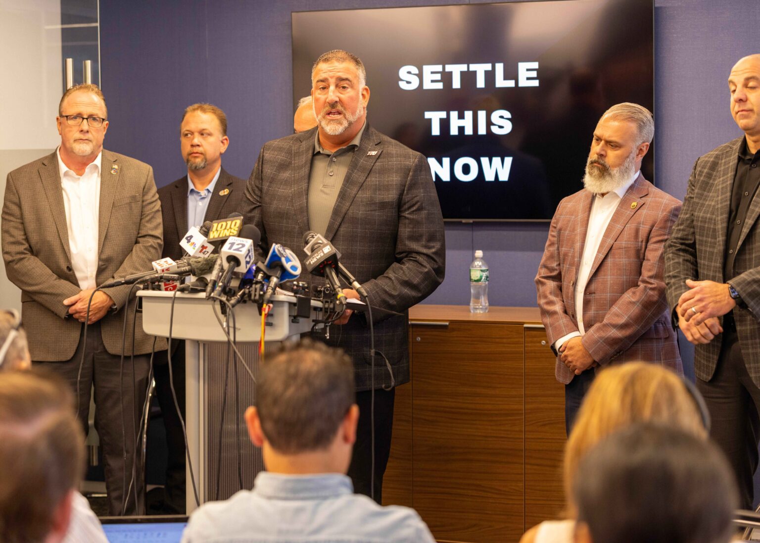 TCU/IAM and LIRR Union Coalition Call for Presidential Emergency Board ...